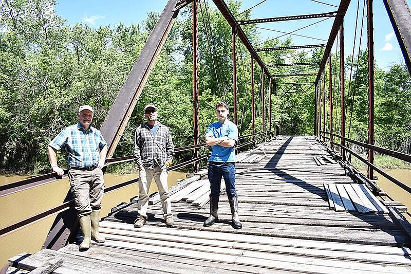 Landowners restoring Petite Saline Creek bridge for public use ...