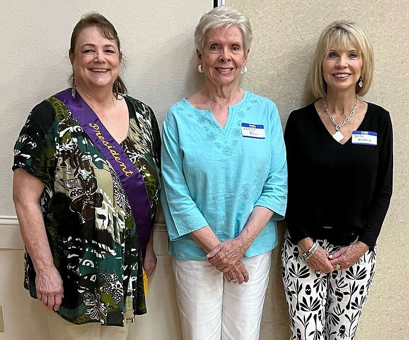 Emblem Club welcomes new members | Hot Springs Sentinel Record