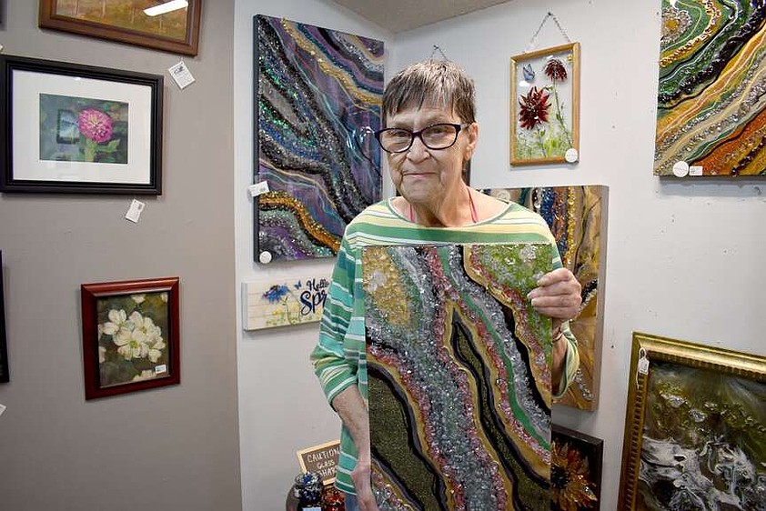 Short creates geode canvases, resin art pieces | Northwest Arkansas ...