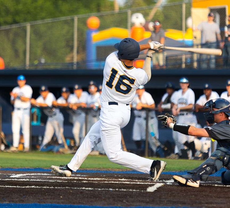 Joplin Outlaws score 7 in sixth to rally past Fort Smith Marshals | The ...