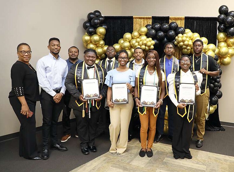Agriculture graduates honored | Pine Bluff Commercial News