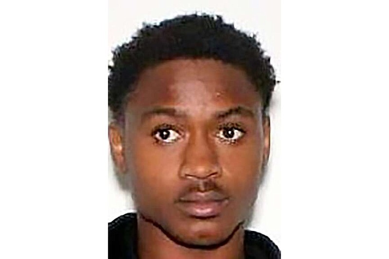 Hope, Arkansas, man wanted on murder charge surrenders to police ...