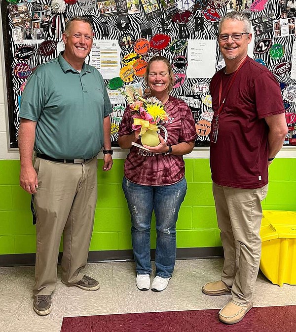 Tingley honored as district teacher of the year | Westside Eagle Observer