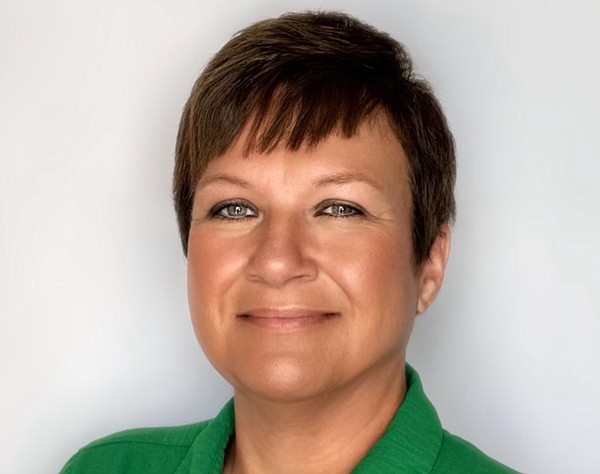 Alisa Ward celebrates 25 years with Peoples Bank | Magnolia Banner News