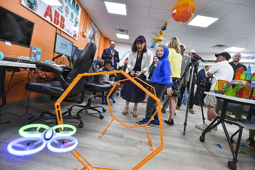 Boys and Girls Club of Fort Smith debuts new STEAM lab paid for by ABB ...