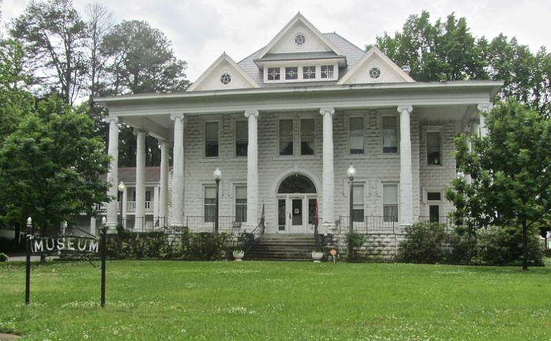 ARKANSAS SIGHTSEEING: Drew County seat full of historic and artistic ...