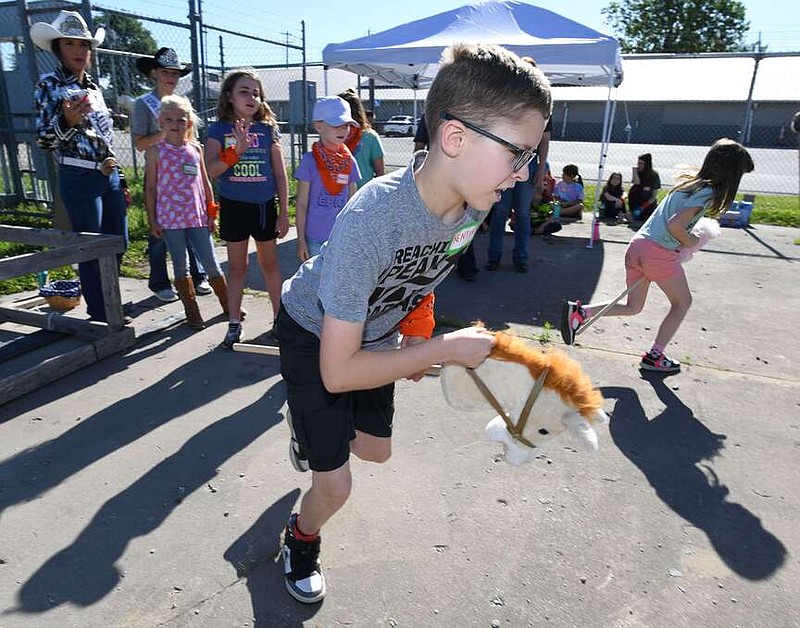 PHOTOS: Campers learn about horses and the upcoming Rodeo of the Ozarks ...