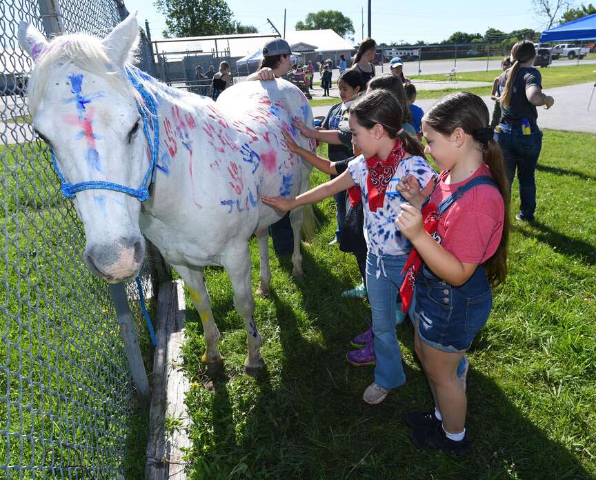 PHOTOS: Campers learn about horses and the upcoming Rodeo of the Ozarks ...
