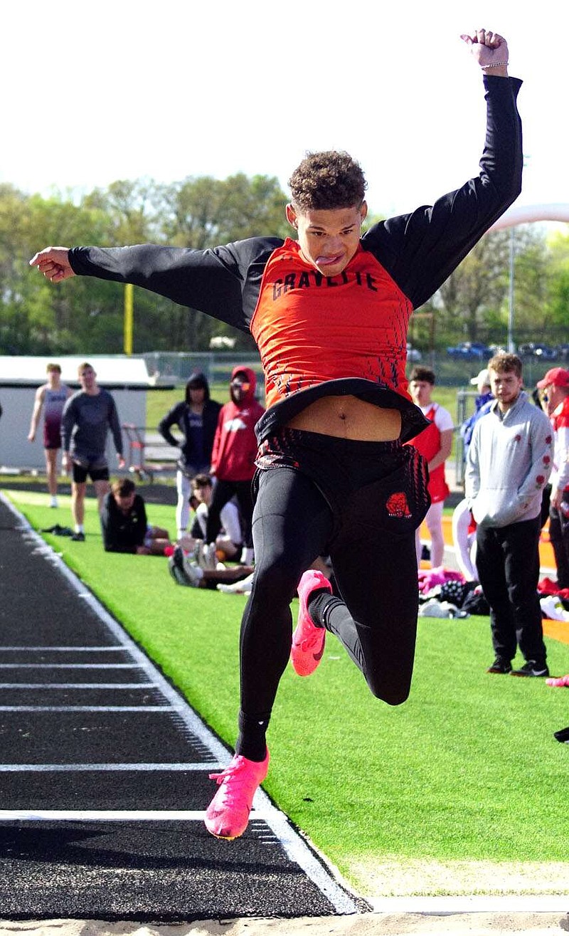 Kayden Brown recognized for track performance | Westside Eagle Observer