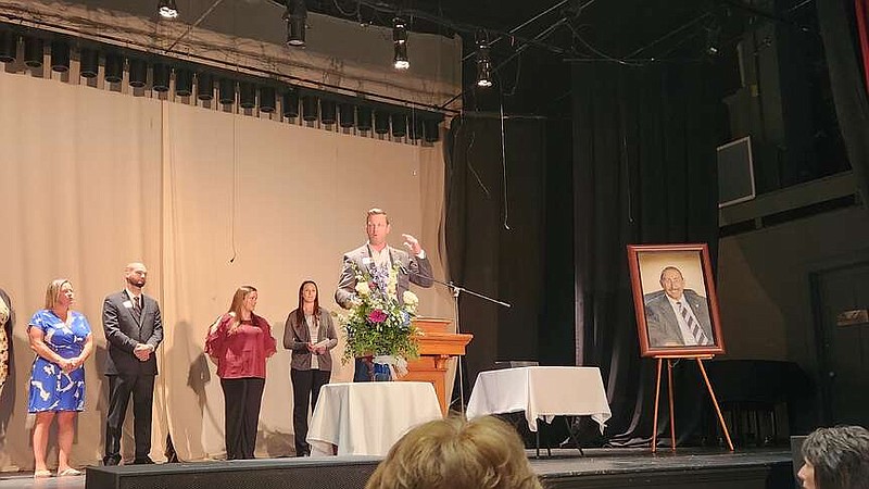 Nine graduate from Leadership Callaway program | Fulton Sun