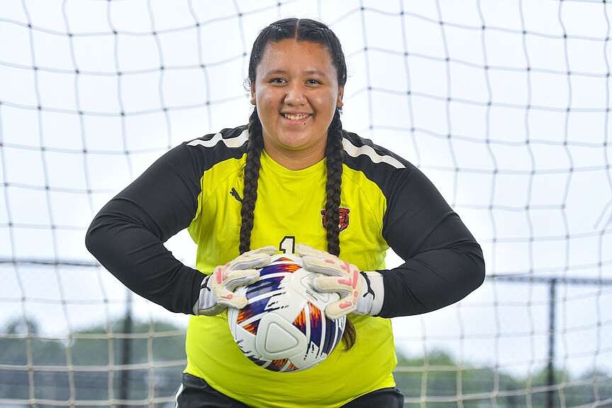 Freshman goalkeeper Ibarra shines for Northside | Northwest Arkansas ...