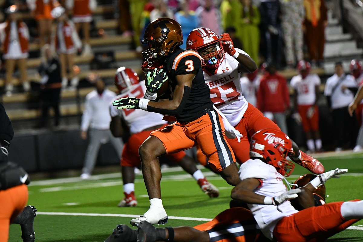 Prep Football: Texas High RB Tradarian Ball receives a Texas-best 39 ...