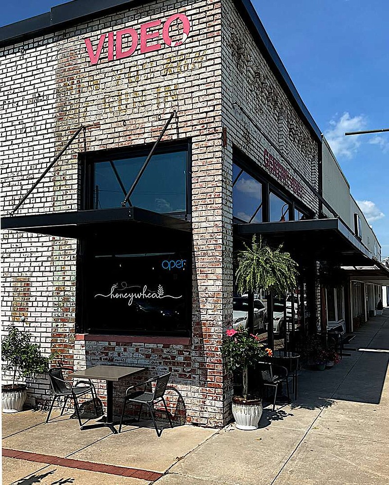 Honeywheat offering its baked goods and sandwiches at new location ...