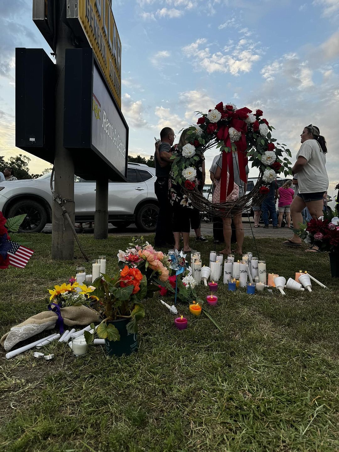 Fordyce holds vigil for victims of Mad Butcher shooting | Camden News