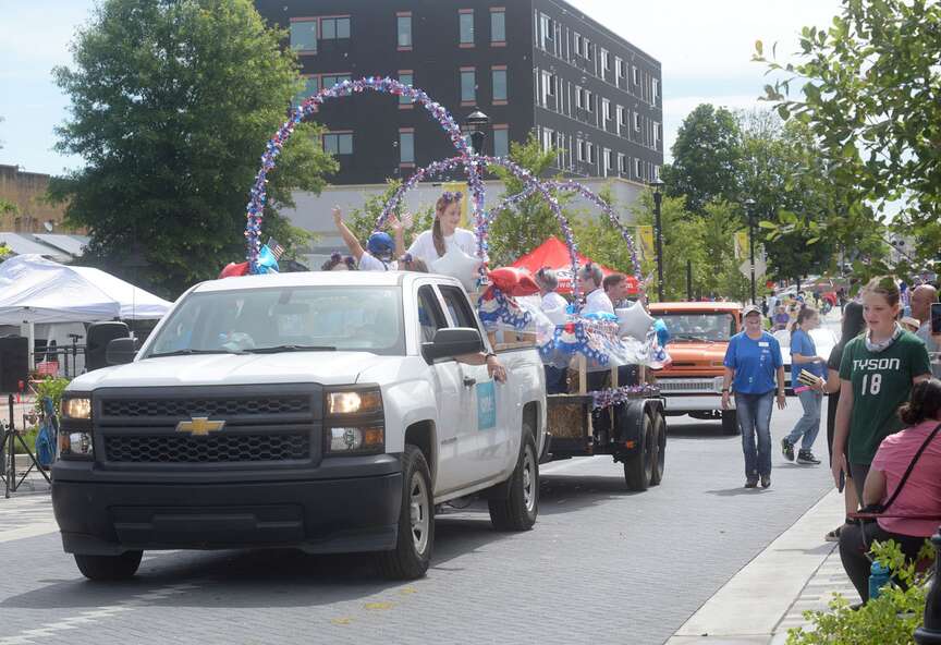 PHOTOS: 80th Rodeo of the Ozarks opens with parade in downtown ...