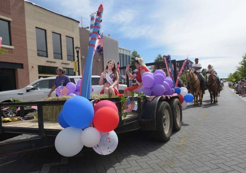PHOTOS: 80th Rodeo of the Ozarks opens with parade in downtown ...