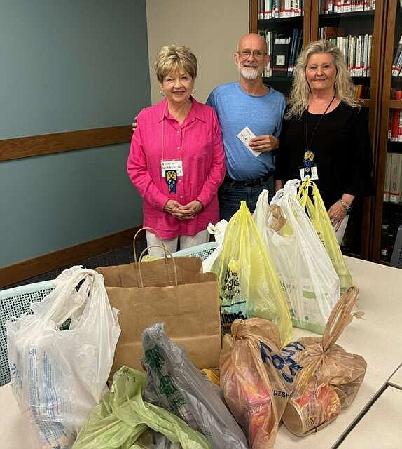 Zeta Chi hears about blessing boxes | Hot Springs Sentinel Record