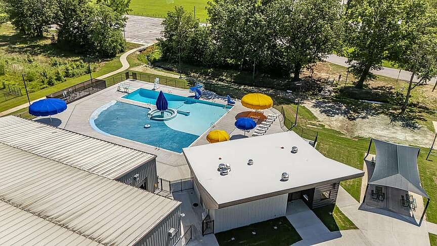 New Jonesboro pool makes splash since opening | The Arkansas Democrat ...