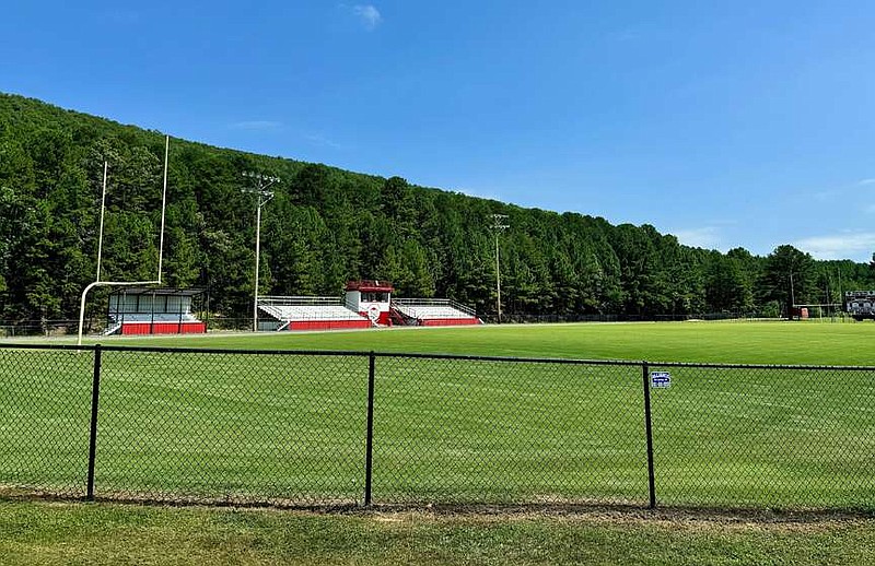 Red Devils to welcome past classes at fall homecoming football game ...