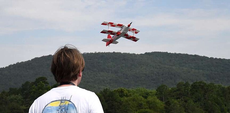 WATCH | HS RC Flying Club takes to skies while supporting charities ...