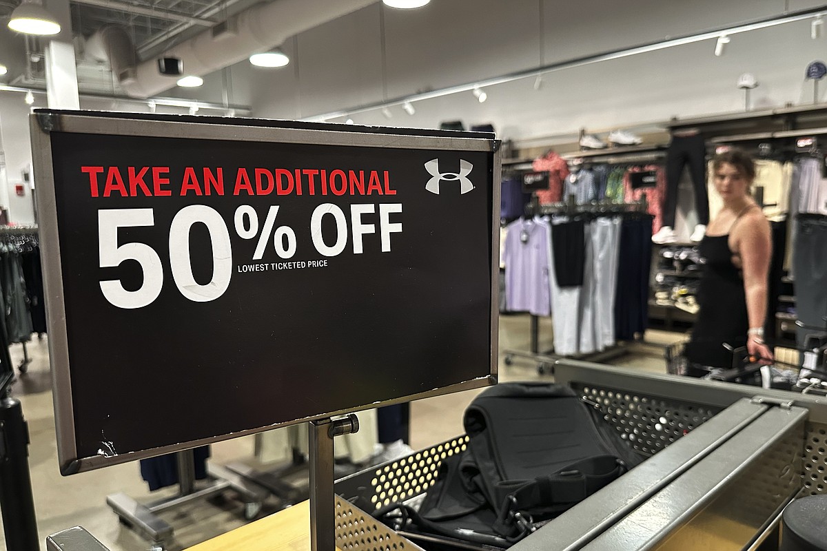 Federal Reserve's preferred inflation gauge shows price pressures ...