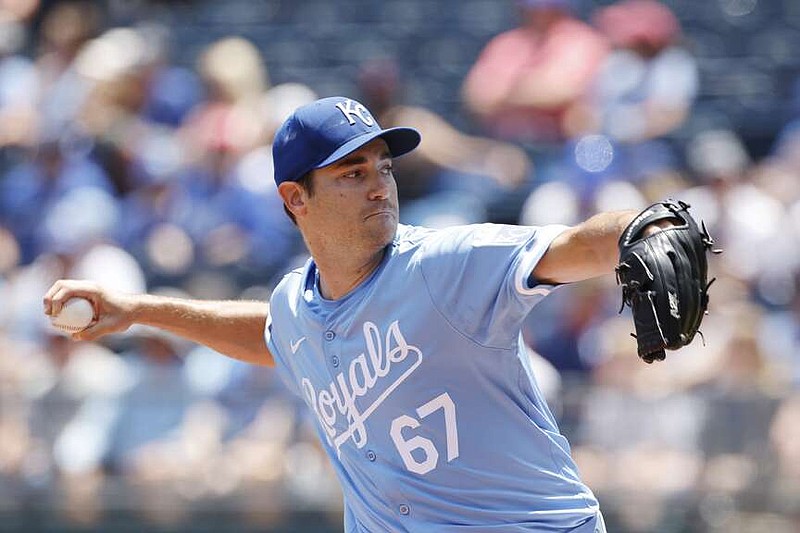 Lugo gets MLB-high 11th win and Perez powers Royals to 6-2 victory over ...