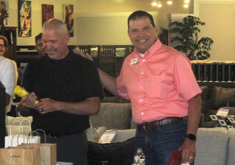 Pledging to help | Siloam Springs Herald-Leader