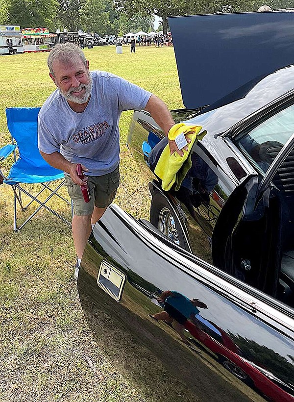 Gentry celebrates Independence Day with cars, pageants, music and more ...