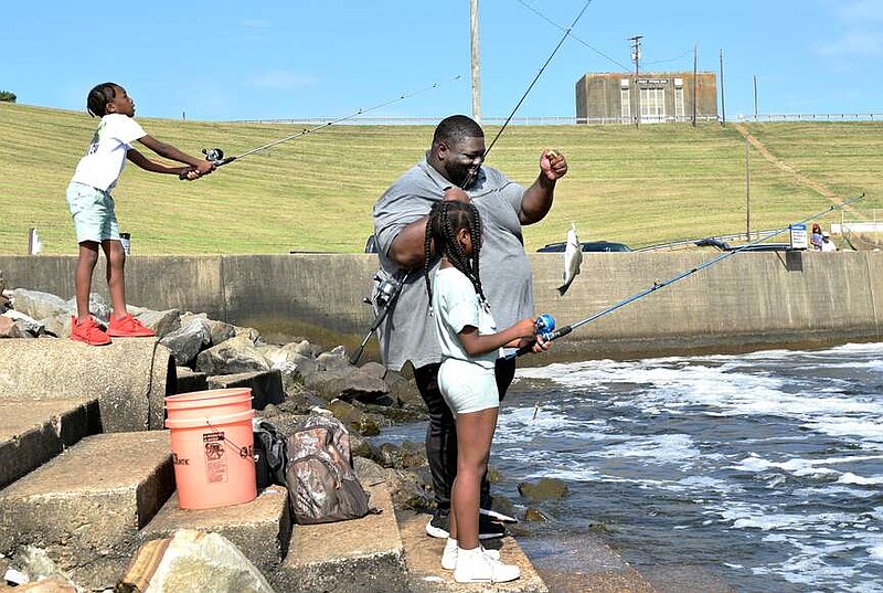 PHOTOS | Catching some fun | Texarkana Gazette