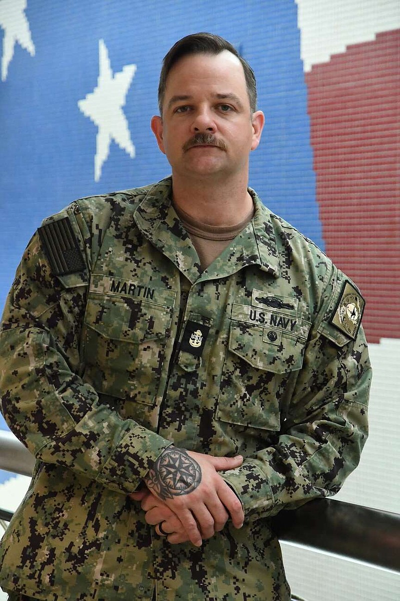 Pine Bluff native trains Navy’s recruits | Pine Bluff Commercial News