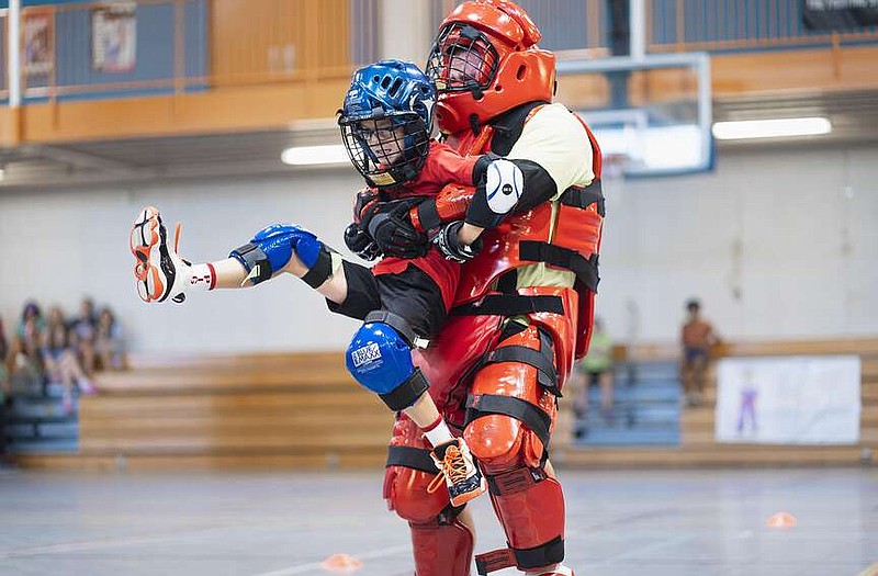 Benton County deputies teach kids self-defense techniques | Northwest ...