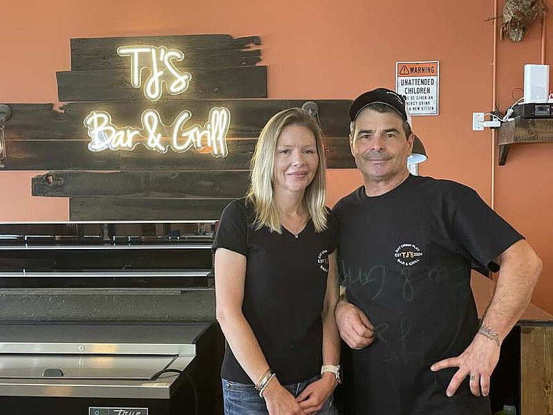 Holts Summit couple to open TJ’s Bar & Grill | Fulton Sun