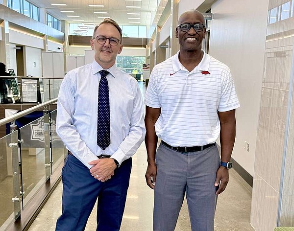 UA leader explores assisting transfers | Northwest Arkansas Democrat ...