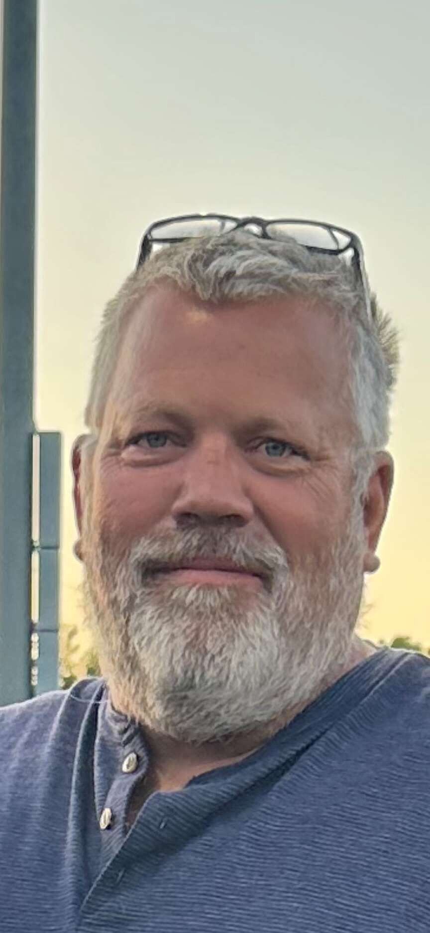 Three newcomers look to replace retiring incumbent commissioner ...