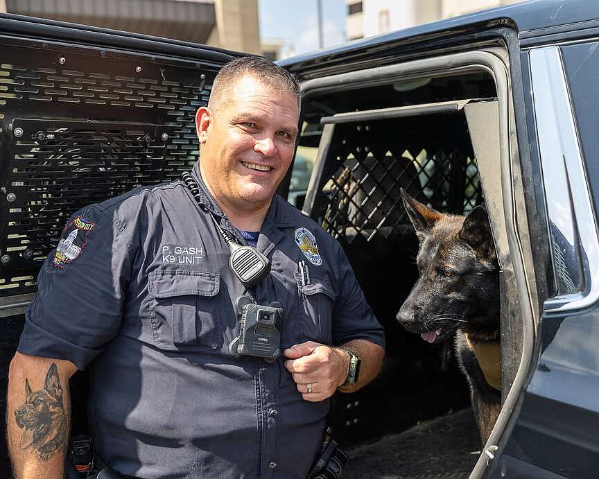 JCPD vehicles include heat alarms for police dogs | Jefferson City News ...