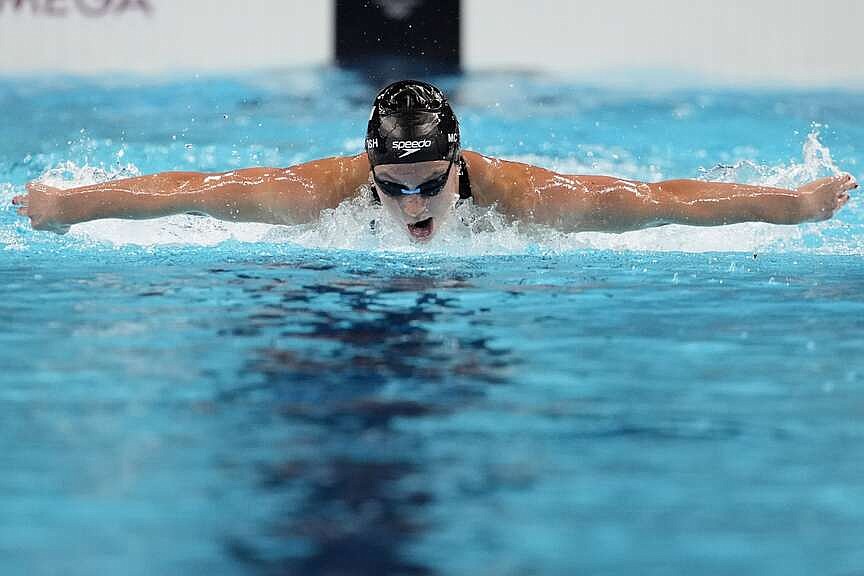 Ledecky wins record 13th medal with a silver | Texarkana Gazette