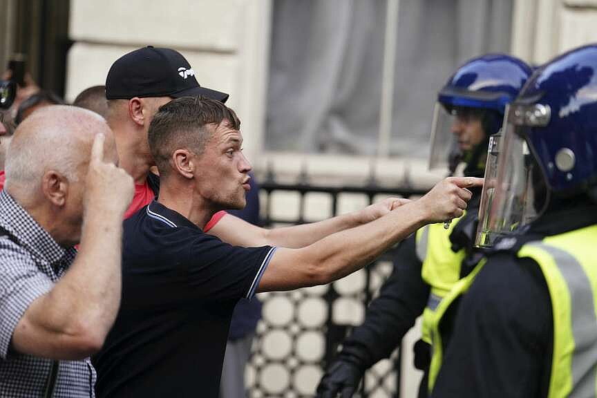 UK police brace for more far-right protests | Jefferson City News Tribune