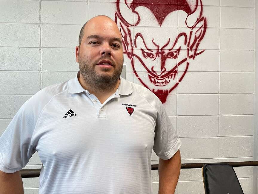 WATCH | ‘A community effort’: Mountain Pine receives new weight ...