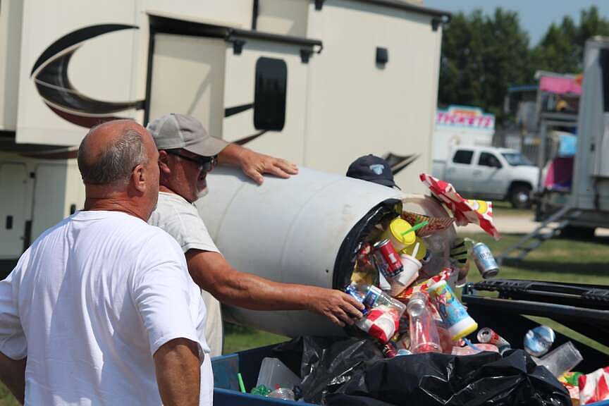 Algoa inmates lend helping hand cleaning fairgrounds | Jefferson City ...