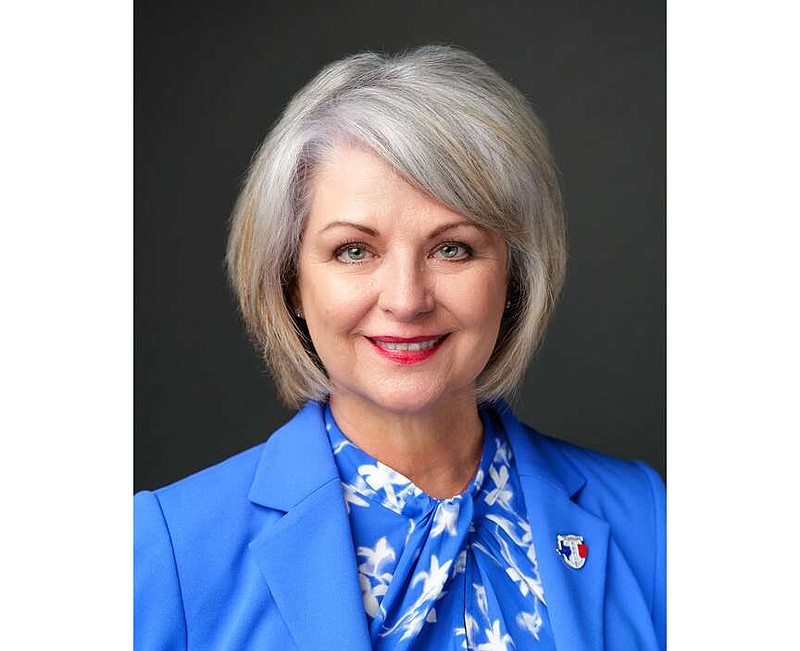 Dr. Robin Hickerson makes history as next CEO of Texarkana Chamber of ...