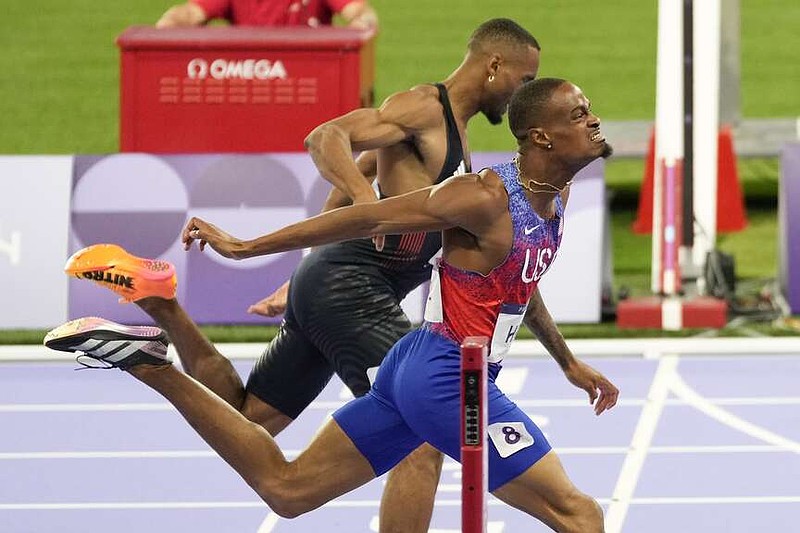 Hall gets a gold in Olympic 400 meters with yet another U.S. comeback ...