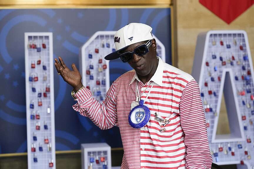 Rapper Flavor Flav named starter of the First Ever 22nd Shortest St ...