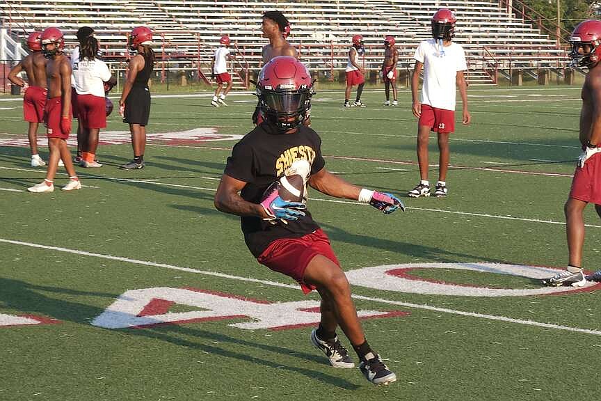 Zebras prepare for the new season | Pine Bluff Commercial News