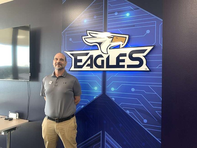 WATCH | Texas A&M University-Texarkana reveals new esports arena ...