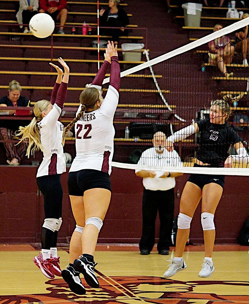 Lady Pioneers fall to Lady Eagles of Huntsville | Westside Eagle Observer