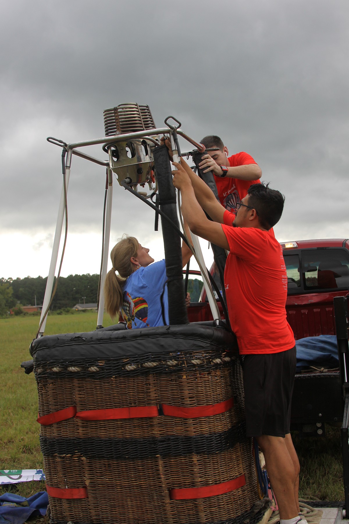 World Record holder, Dr. Bill Bussey, brings his balloon to Camden ...