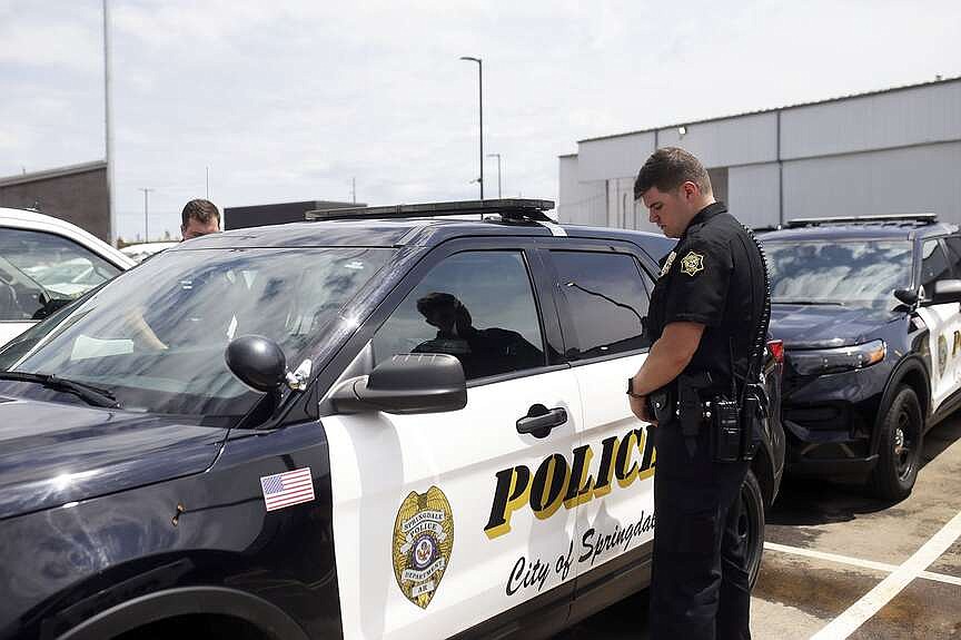 Springdale council OKs buying police vehicles for $534,216 after mayor ...