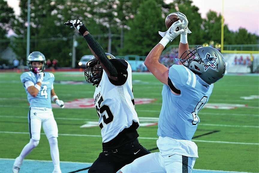 Mavericks shine in all phases | River Valley Democrat-Gazette