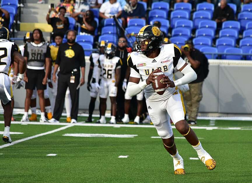 Hagens makes magic when plays, time allow | Pine Bluff Commercial News