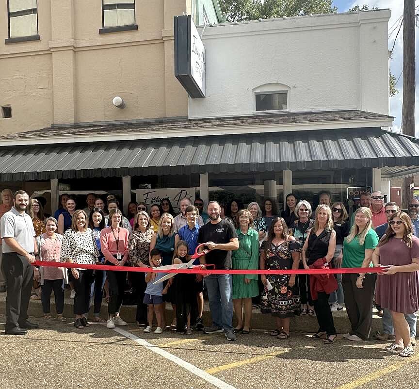 PHOTO | A downtown welcome | Texarkana Gazette